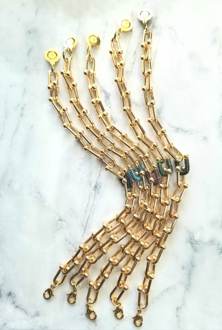 Gold U-Shape Chain Bracelet - LuxeRebel